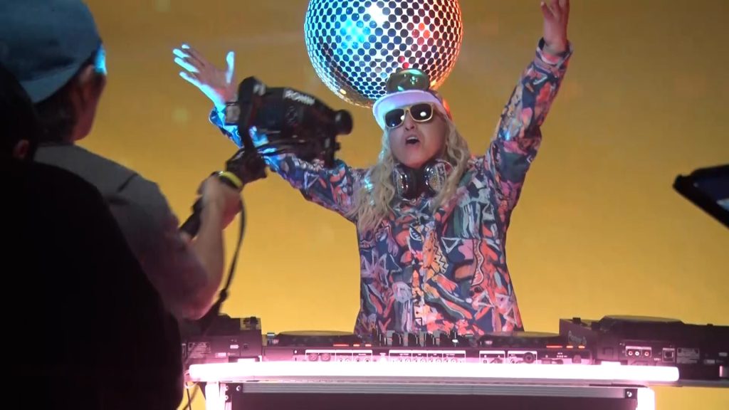 “DJ GOO ”ことDJ KOOさん出演の冷凍具付ラーメン『まるぐ』ラーメン新TVCMが放映開始