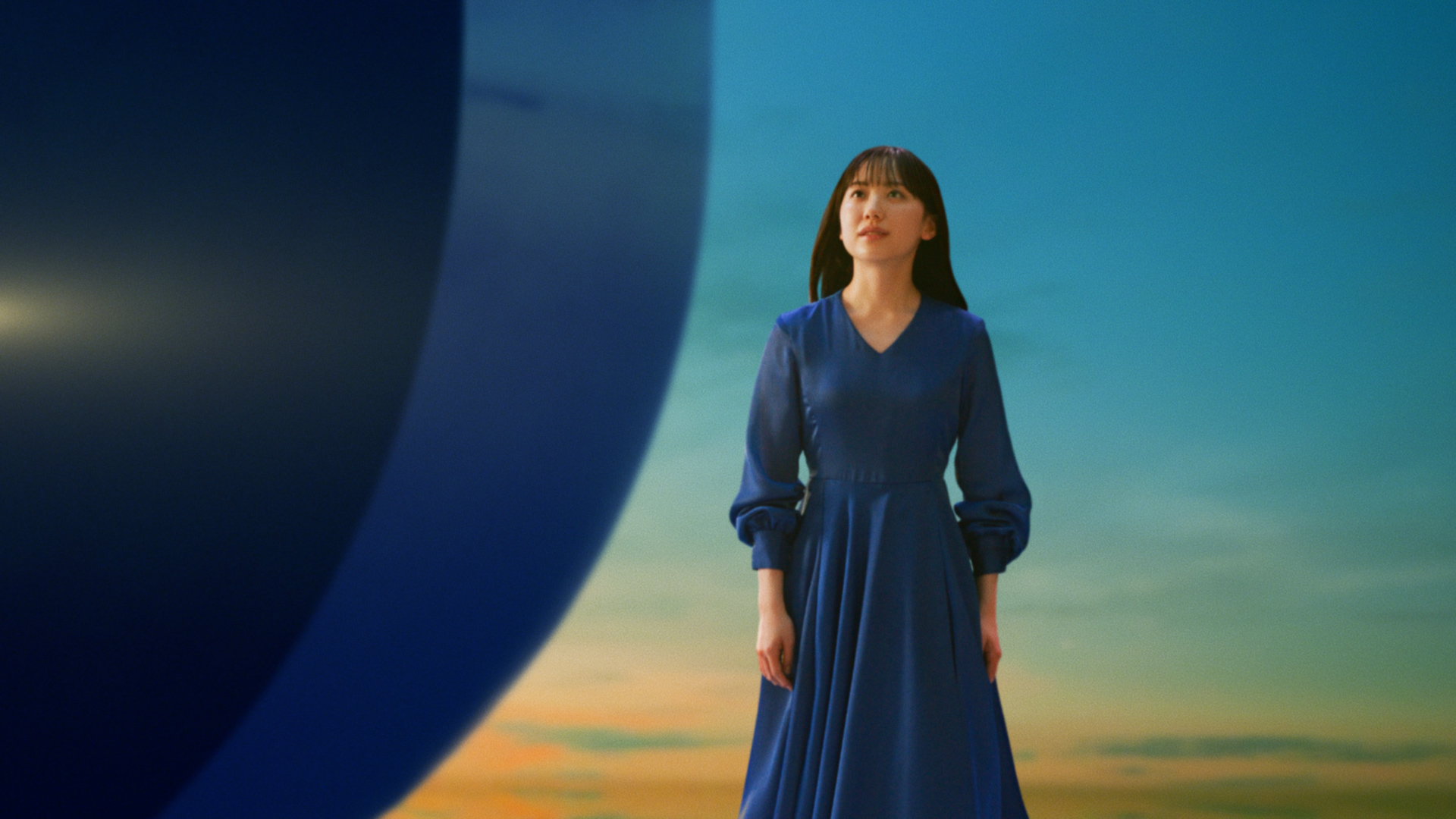 SBI証券TVCM、20歳になった芦田愛菜が「ゼロ」からつくる新しい世界への希望を表現